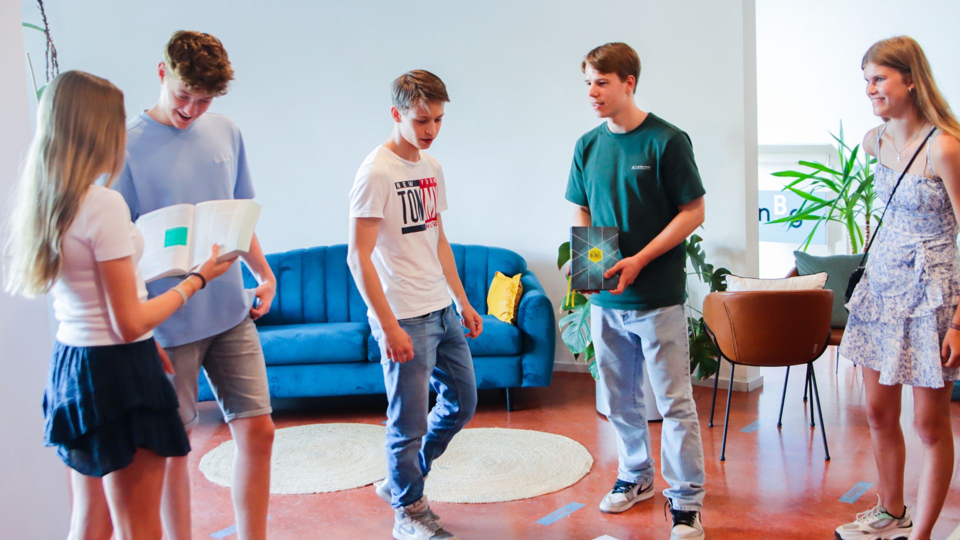 De visie achter Bijbel Next: Tieners en hun leefwereld - Bijbel NEXT